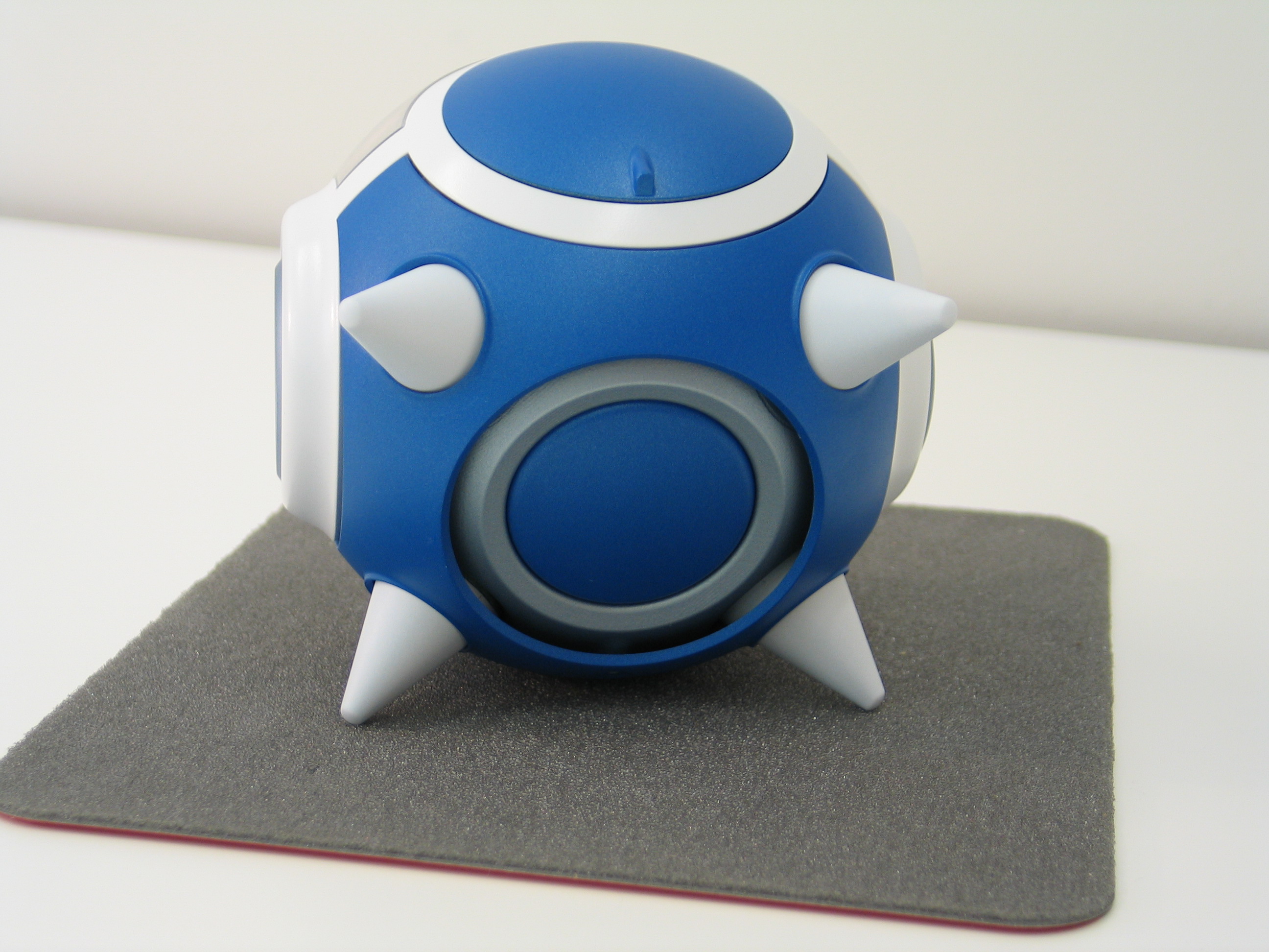 Future communication device – TIVASDESIGN